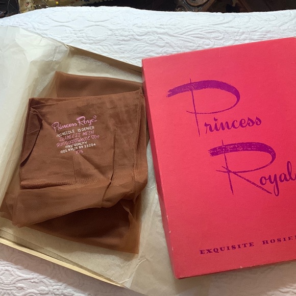 PRINCESS ROYAL | Accessories | Vintage 95s Stockings Princess Royaloriginal Box New Cinnamon 10 ...